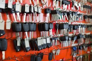 Llaves para autos con chip 《 Precio y Teléfonos 24 Horas